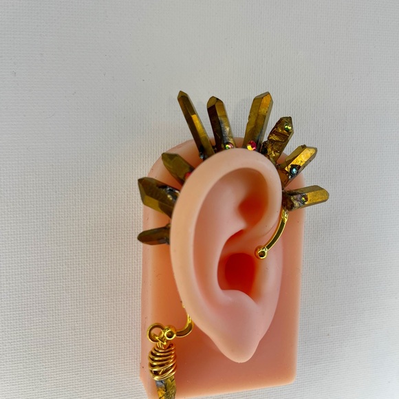 Jewelry | Pair Of Gold Titanium Quartz Pyrite Ear Cuffs No Pierce ...